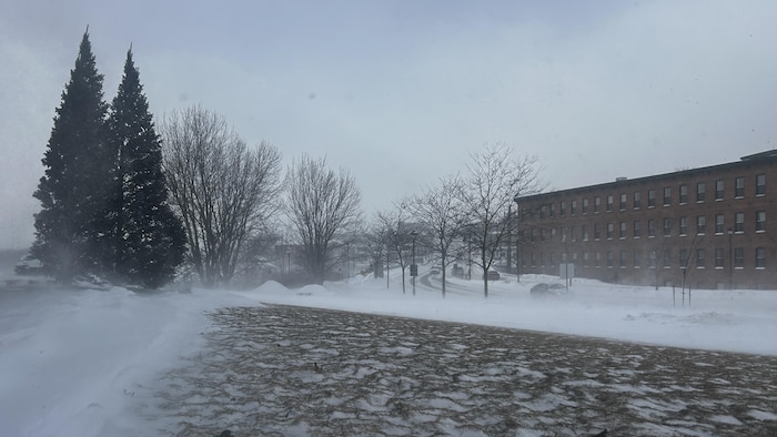 Déneiger toutes les rues de Sherbrooke pourrait prendre jusqu’à huit ...