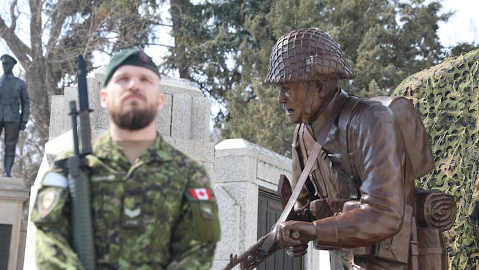 Jour J : une statue à la mémoire des combattants canadiens sera ...