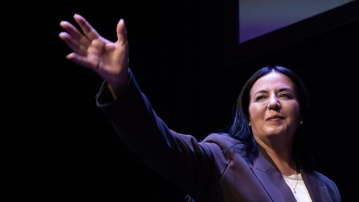 Soraya Martinez Ferrada élue, l’ère Projet Montréal prend fin | Radio ...
