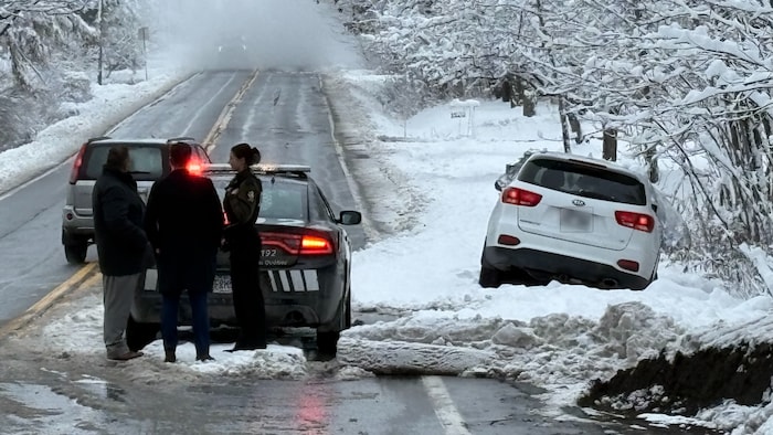 Un adolescent de Sainte-Julienne arrêté pour l’agression présumée de sa ...