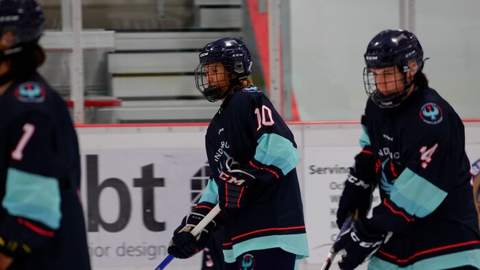 Une école sport-études fait rayonner les jeunes hockeyeurs autochtones ...