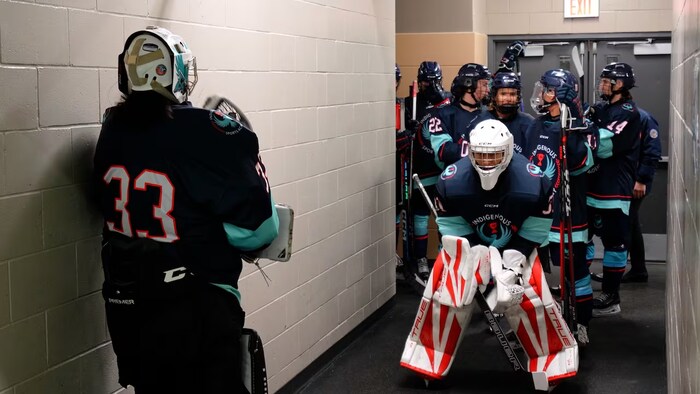 Une école sport-études fait rayonner les jeunes hockeyeurs autochtones ...
