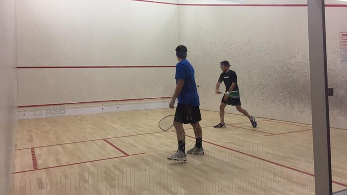 Moncton hôte du Championnat canadien masculin de squash par équipe | Radio-Canada