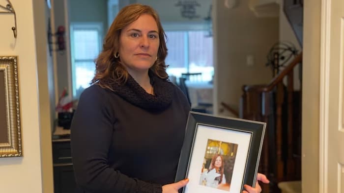 Poursuite de 16 M$ contre un hôpital de Toronto pour usage excessif de ...