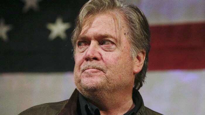 Fraîchement sorti de prison, Steve Bannon fait campagne pour Donald ...