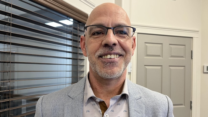 Dix ans après l’incendie de son aréna, Saint-Arthur rêve encore à sa ...