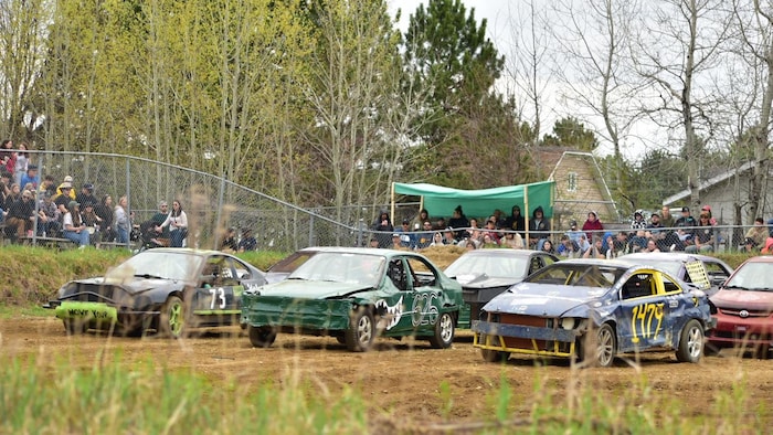La course de stock-car de Laverlochère fête son 50e anniversaire ...