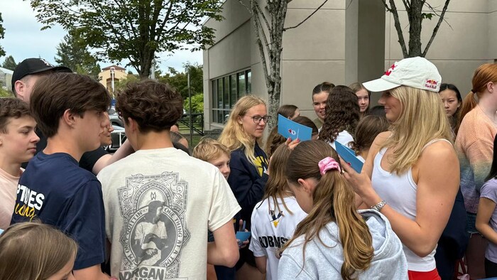 « Je suis la pourchassée » : Summer McIntosh impressionne avant les ...
