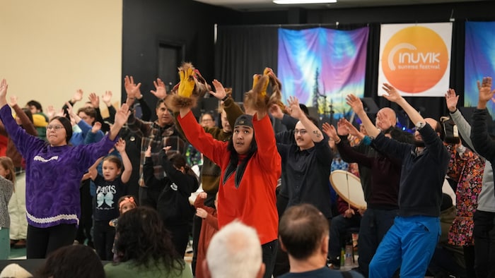 Dans le Grand nord canadien, Inuvik célèbre le retour du soleil | Radio ...
