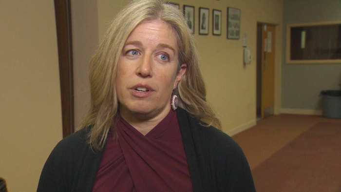 Blaine Higgs invoque le « droit des parents » pour financer sa ...