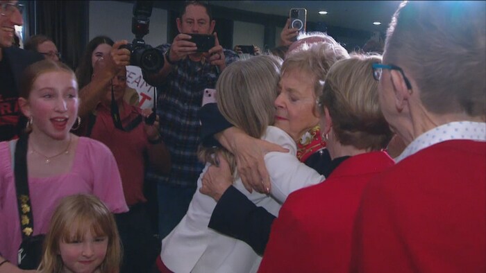 Les libéraux obtiennent la majorité au Nouveau-Brunswick, Susan Holt ...