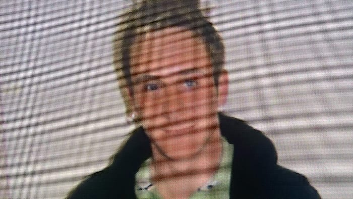 L’homme soupçonné d’avoir tiré en direction d’une voiture est arrêté en ...