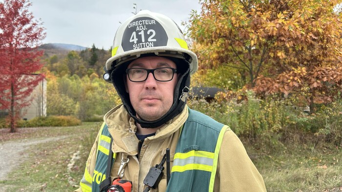 Des sentiers de randonnée évacués en raison d’un incendie à Sutton ...