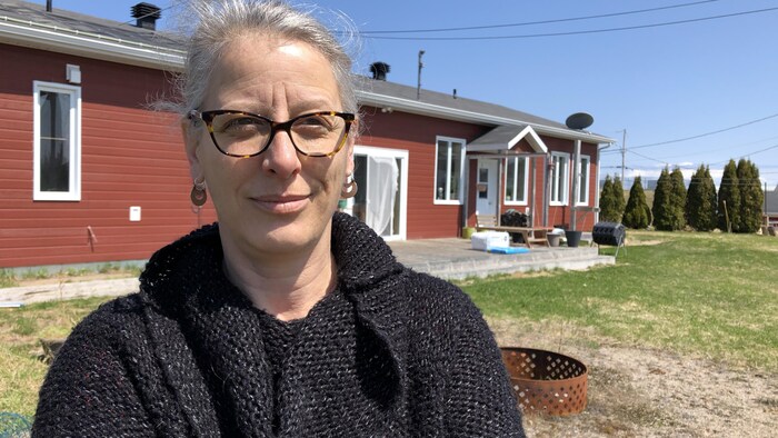 Oui aux poules urbaines à Sept-Îles | Radio-Canada