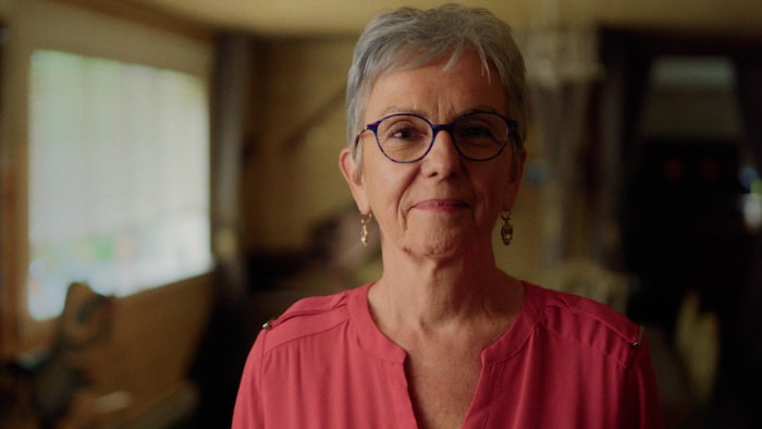 Le documentaire Les femmes de Raël : comment en vient-on à suivre un ...