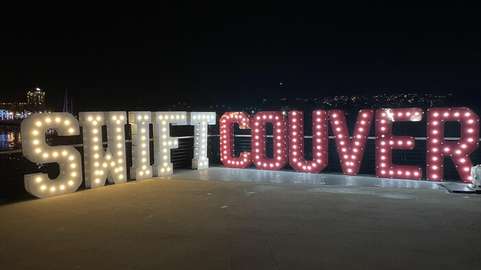 Le phénomène Taylor Swift s’empare de Vancouver | Radio-Canada