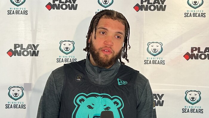 Les Sea Bears de Winnipeg libèrent Teddy Allen | Radio-Canada