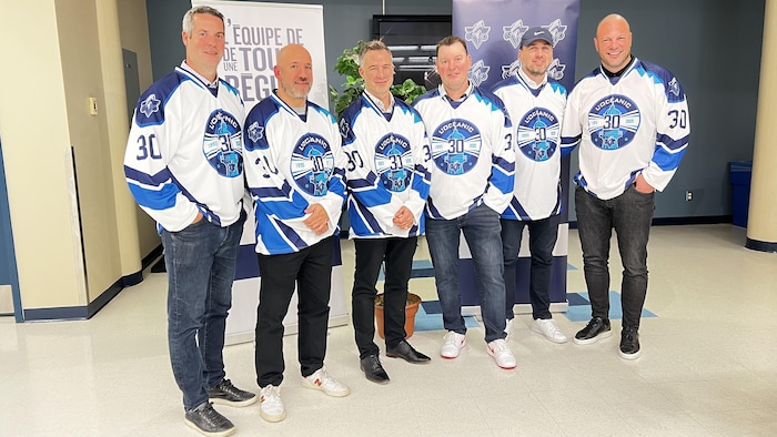 L’Océanic honore 10 anciens joueurs | Radio-Canada