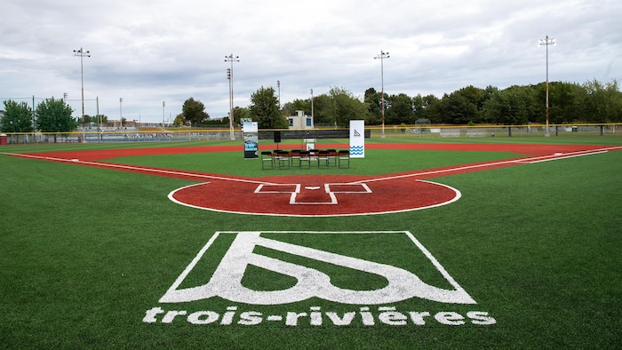 Trois-Rivières inaugure un nouveau terrain de baseball en vue des Jeux ...