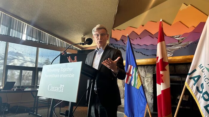 Ottawa annonce 160 M$ de plus pour la reconstruction de Jasper | Radio ...