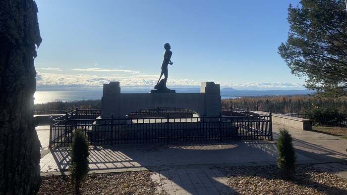 Le centre d’information touristique Terry Fox célèbre ses 30 ans ...