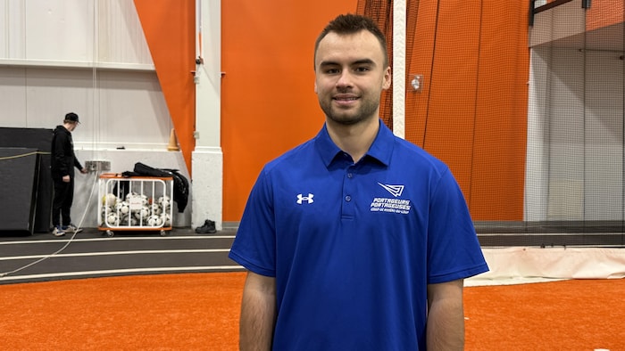 Un premier entraînement de baseball au Cégep de Rivière-du-Loup | Radio ...