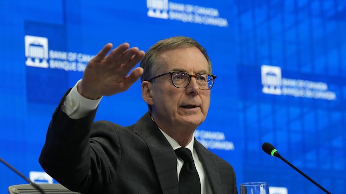 Tiff Macklem préconise une surveillance accrue des acteurs non ...