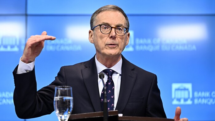 La Banque du Canada diminue son taux directeur de 25 points de base, à ...