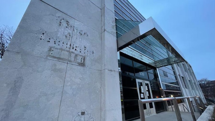 Postmedia va cesser d’imprimer des journaux à Moncton | Radio-Canada