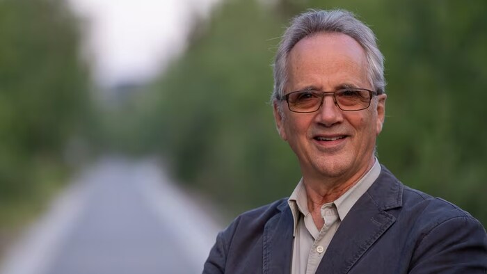 Población del norte canadiense esperan que sus periódicos locales ...