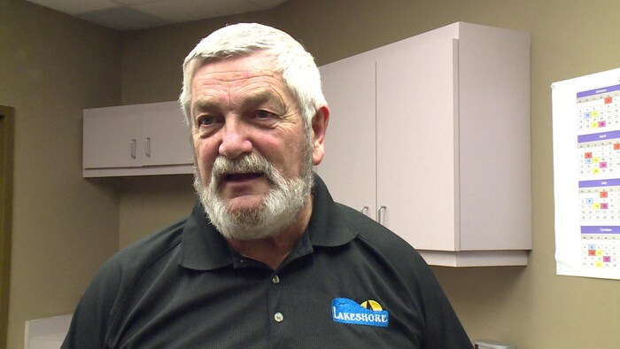 Hausse des taxes à Lakeshore | Radio-Canada