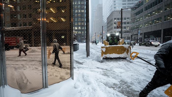 Lendemain de tempête dans le Grand Toronto : près de 260 collisions ...