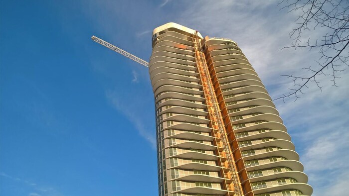 Des bureaux se transforment en appartements à Calgary | Radio-Canada