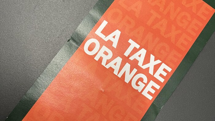 Guerre de tracts et de mots entre la CAQ et QS | Radio-Canada