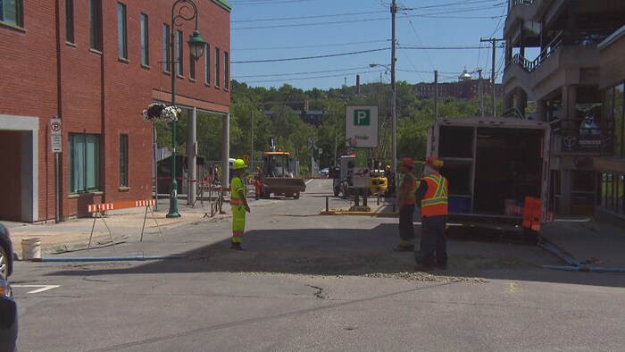 Début d'un important chantier au centre-ville de Sherbrooke | Radio-Canada