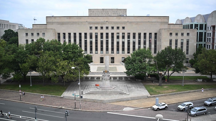 Trump veut récuser la juge de son procès en lien avec la présidentielle ...