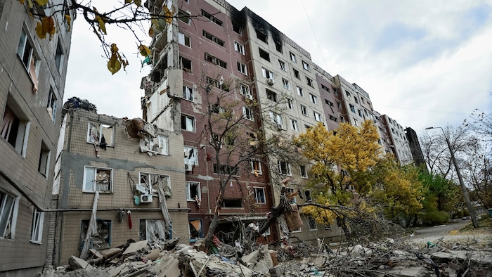 Ukraine : six morts dans une attaque russe, Kiev frappe un port ...