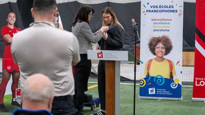Le Dôme Louis-Riel rouvre ses portes à Ottawa | Radio-Canada