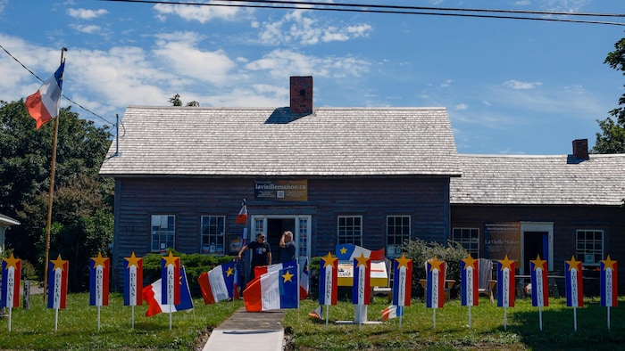 La Vieille Maison acadienne de Meteghan tient encore debout | Radio-Canada