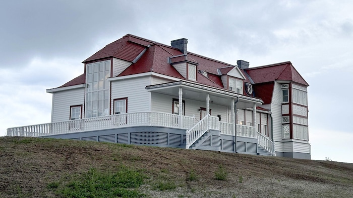 Début des travaux de la table pour l’avenir de la villa Frederick-James ...