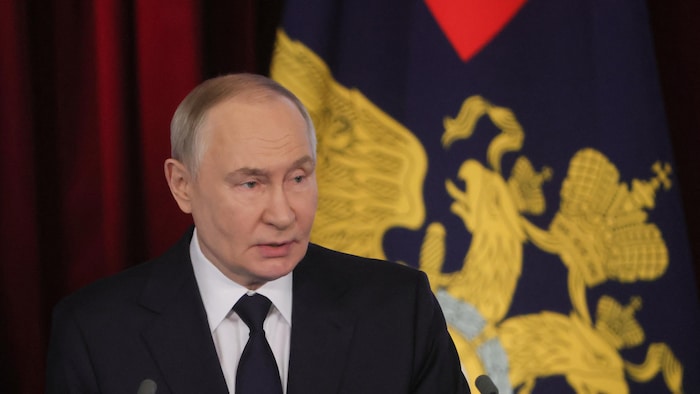 Poutine accuse l’Ukraine d’avoir coulé un méthanier russe en ...