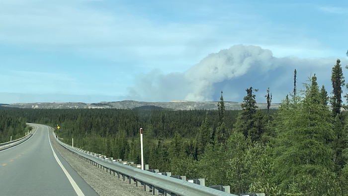 Les conditions météorologiques calment le feu de forêt près de Fermont ...