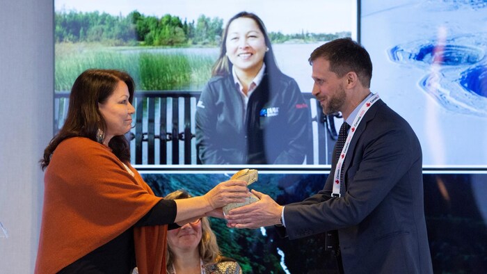 Rio Tinto s’associe à un centre d’excellence minière autochtone | Radio ...