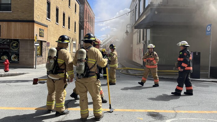 Le Restaurant O Chevreuil à Sherbrooke Ravagé Par Les Flammes Radio