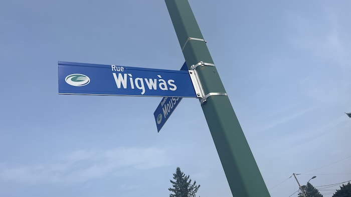 Inauguration de la rue Wìgwàs, qui remplace la rue Amherst à Gatineau ...