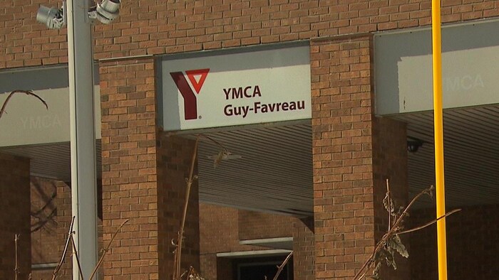 Un sursis d'un an pour le YMCA Guy-Favreau | Radio-Canada