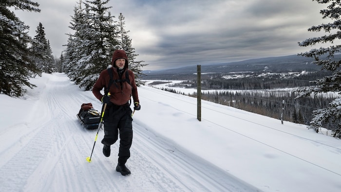 6 des 46 athlètes de la course Yukon Arctic Ultra ont franchi la ligne ...