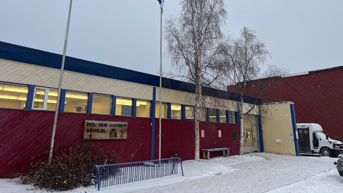 Présence de plomb dans l’eau : deux poids, deux mesures au Yukon ...