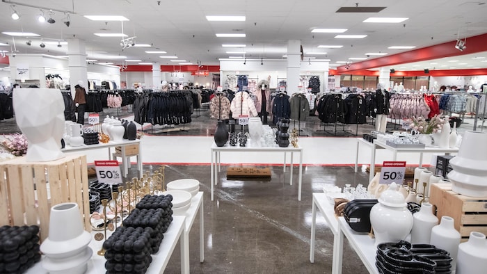Zellers débarquera à Toronto et Windsor avec une offre renouvelée ...