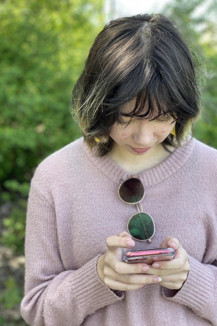 Bannir le cellulaire dans les classes n’est pas la solution, disent de ...